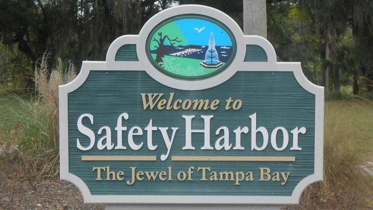 Pressure Washing Safety Harbor. Driveways | Pool Decks/Cages | Houses.